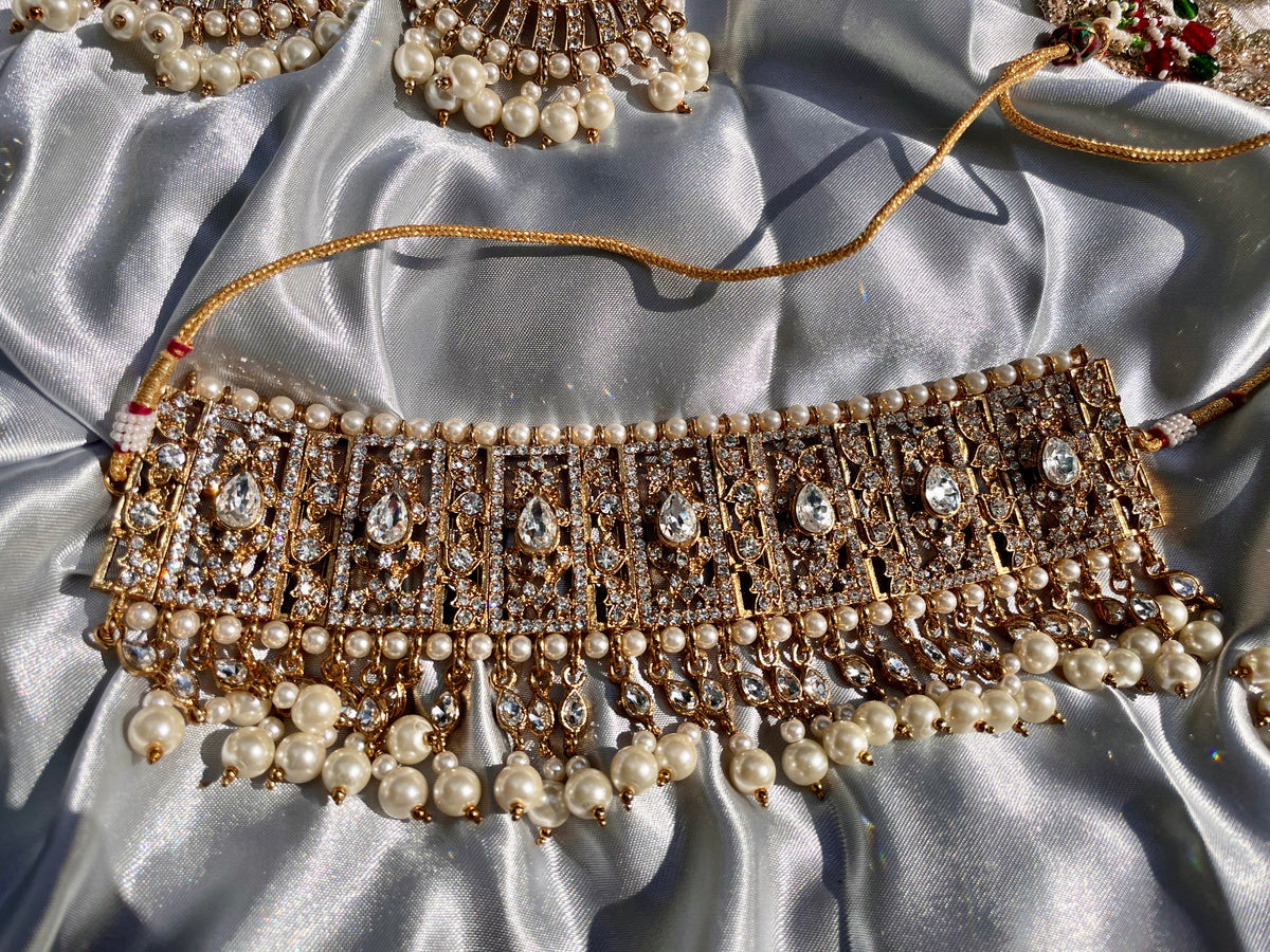 Mehrunissa American Diamond Set – ALMARI360